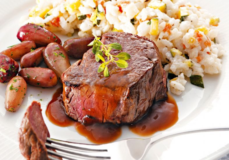 Filé mignon com pinhão